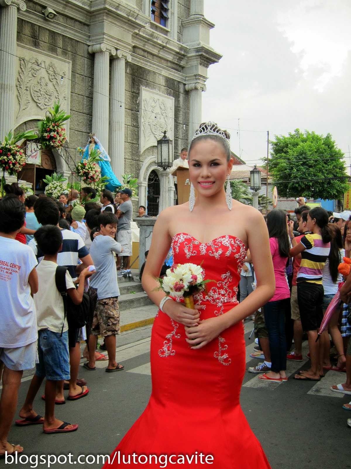Lutong Cavite : Flores de Mayo y Santacruzan 2014
