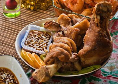 Filipino Easy Recipes: Crispy Pata (Deep-Fried Pork Leg)