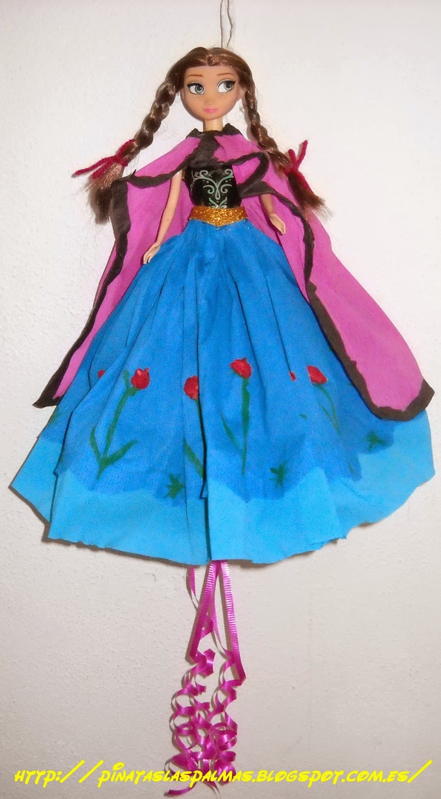 Piñatas Las Palmas: Muñeca piñata de Anna de Frozen