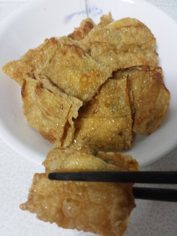 Fried tau kee with fish paste and prawns by Alice Pang