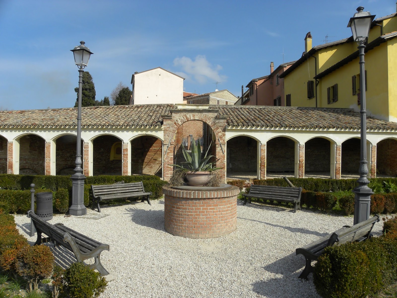 Mondolfo ( PU ), antica città fortificata sull' Adriatico - THE MARCHE ...