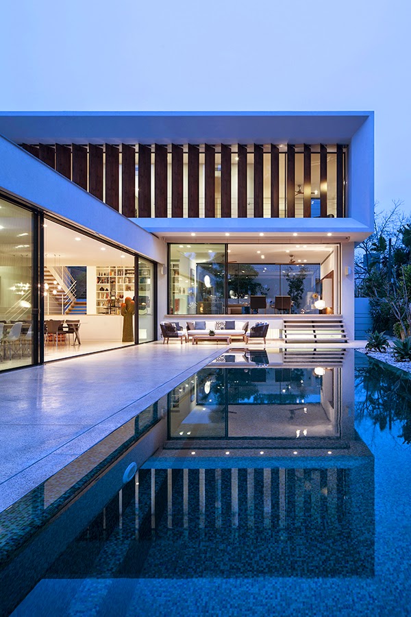 Modern L shape Mediterranean Villa in Israel