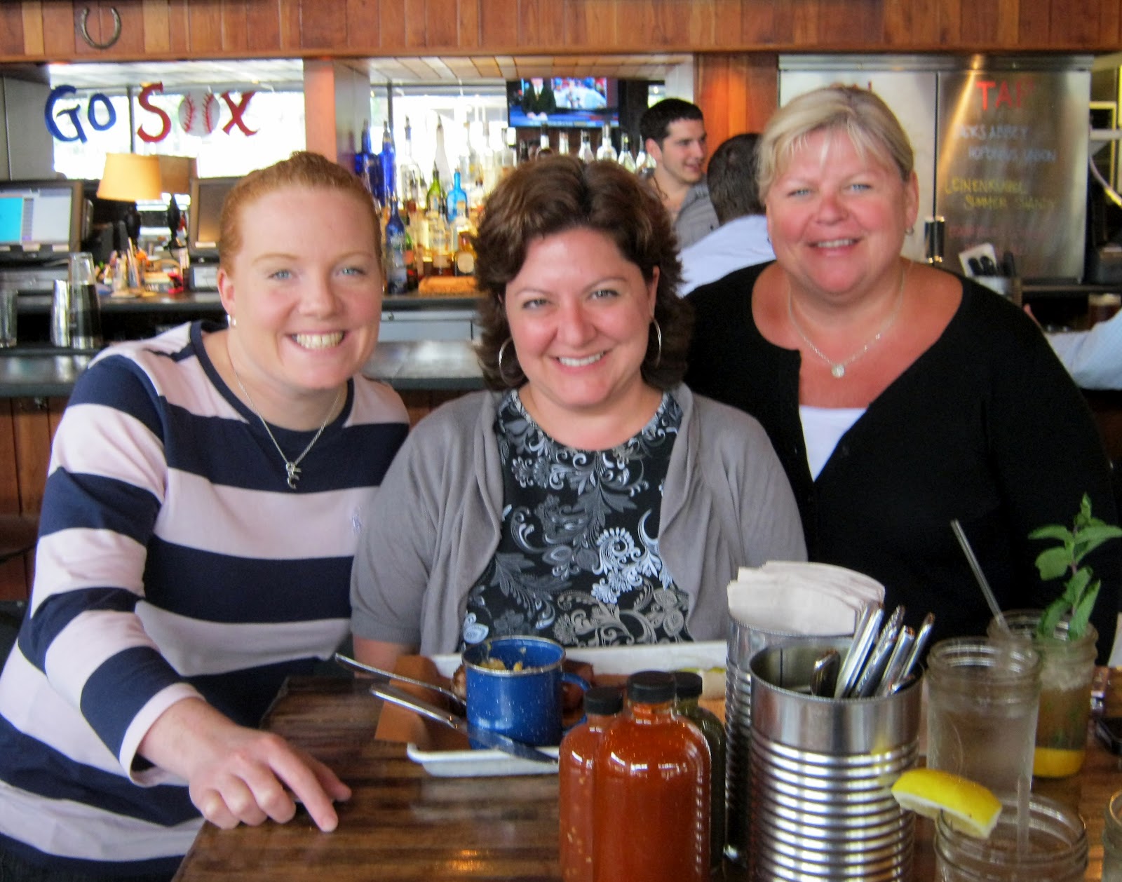 A Couple in the Kitchen: Sweet Cheeks Q (A Review)