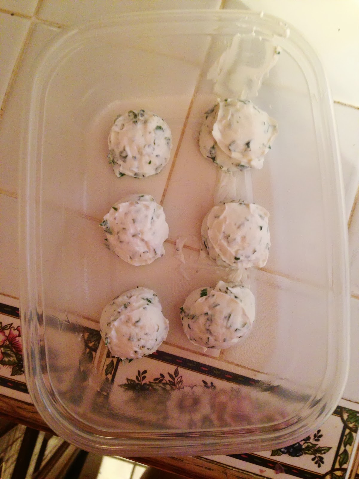 The Tasty Table: Roasted Balsamic Tomato and Goat Cheese Ball Salad