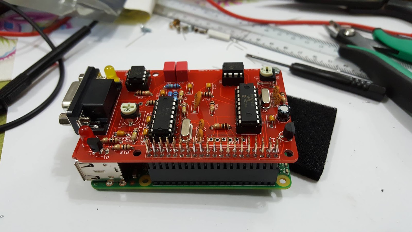 TNC-Pi 2 + Raspberry Pi 2 + LCDProc