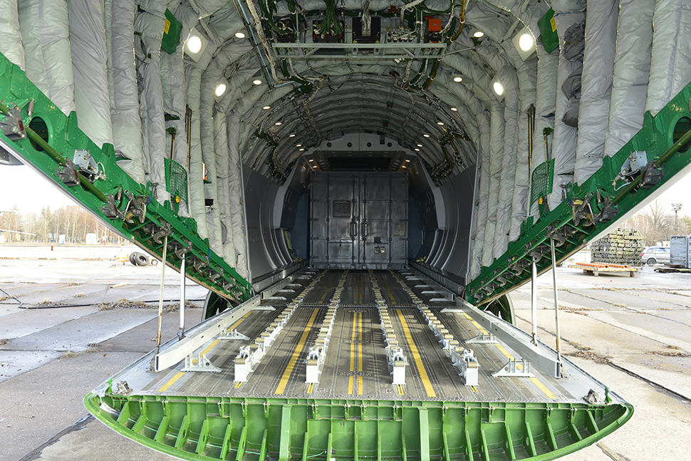 AN−178 passed tests of aviation cargo cargo containers and pallets ...