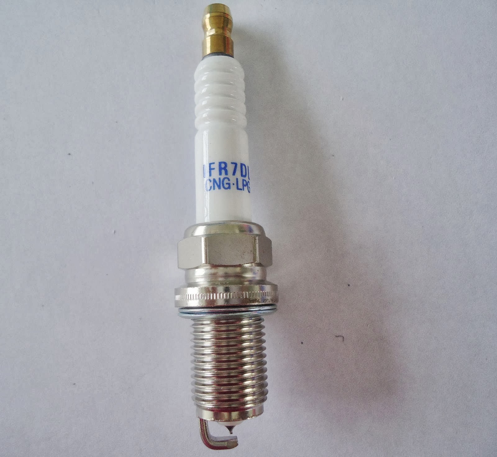 ChampionTop Spark Plug: NGV Bus Spark Plug
