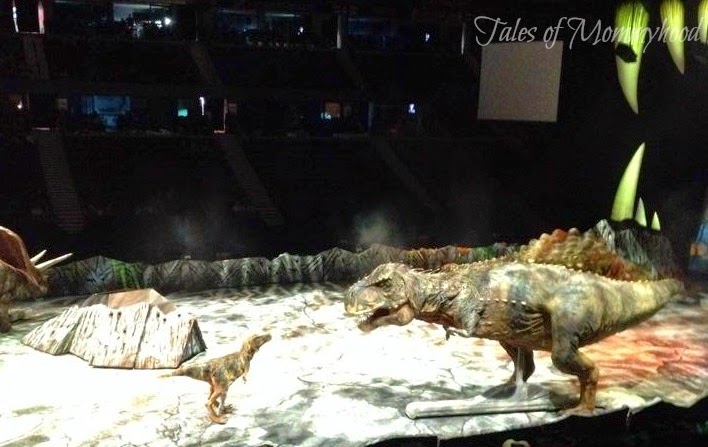 Tales of Mommyhood: Walking With Dinosaurs - The Arena Spectacular