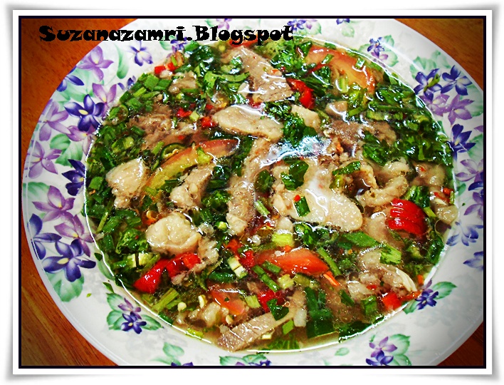 ..Cooking with soul.....: DAGING REBUS DENGAN DAUN SADERI