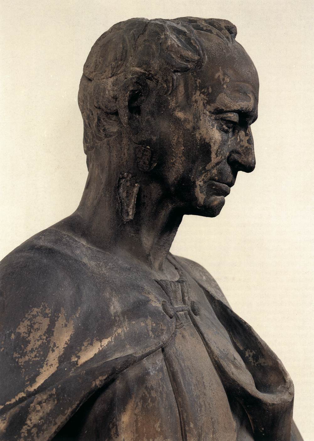 Spencer Alley: Carved Portraits