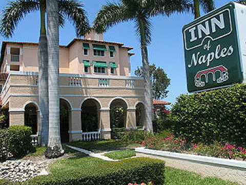 extended stay hotels: hotel, The Inn of Naples, Naples, Florida