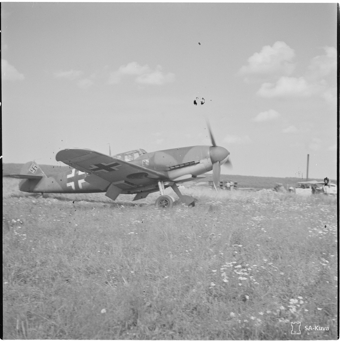 FalkeEins - the Luftwaffe blog: JG 54 planes of the aces - Bf 109 aces ...