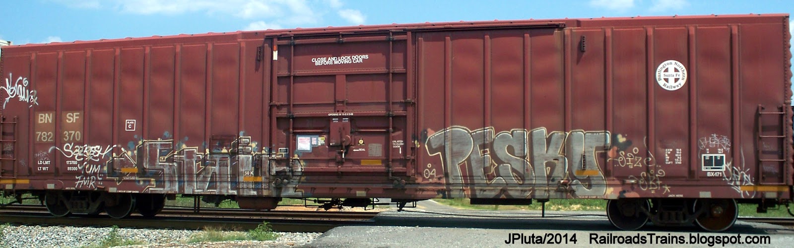 RAILROAD Freight Train Locomotive Engine EMD GE Boxcar BNSF,CSX,FEC ...