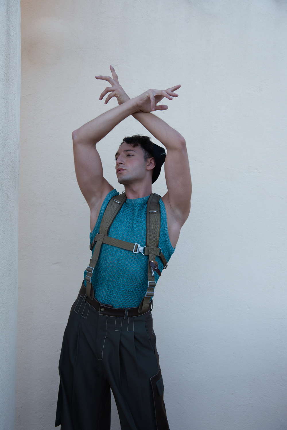 OUTSIDE: Guille Castillo by Jinyu Li