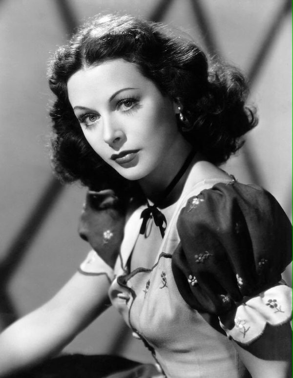 Laura's Miscellaneous Musings: Tonight's Movie: Bombshell: The Hedy ...