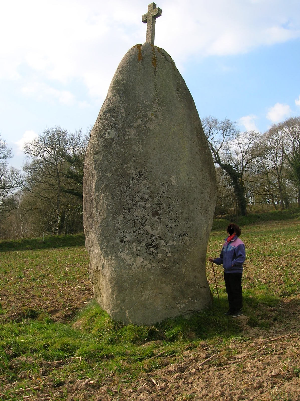 Rosquelfen: Mégalithe néolithique