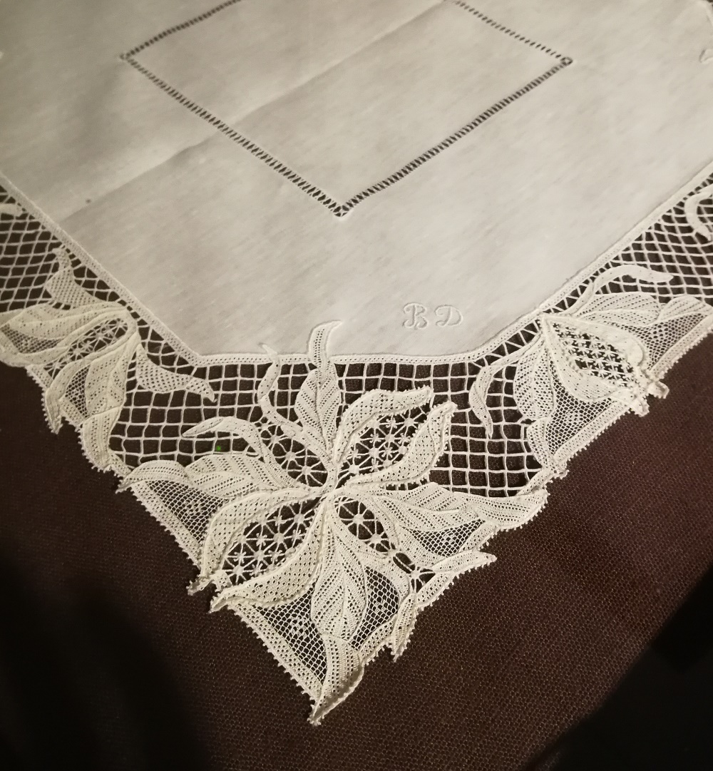 Quilting & Learning - What a Combo!: Burano Lace