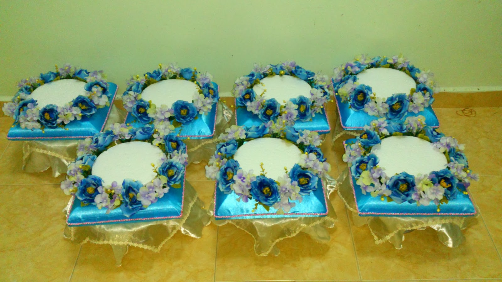 KOLEKSI GUBAHAN HANTARAN: Dulang Hantaran untuk disewa