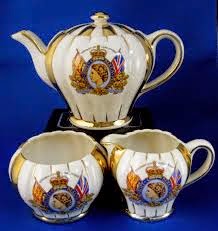 THE ROYAL FAMILY | Collectibles Coach