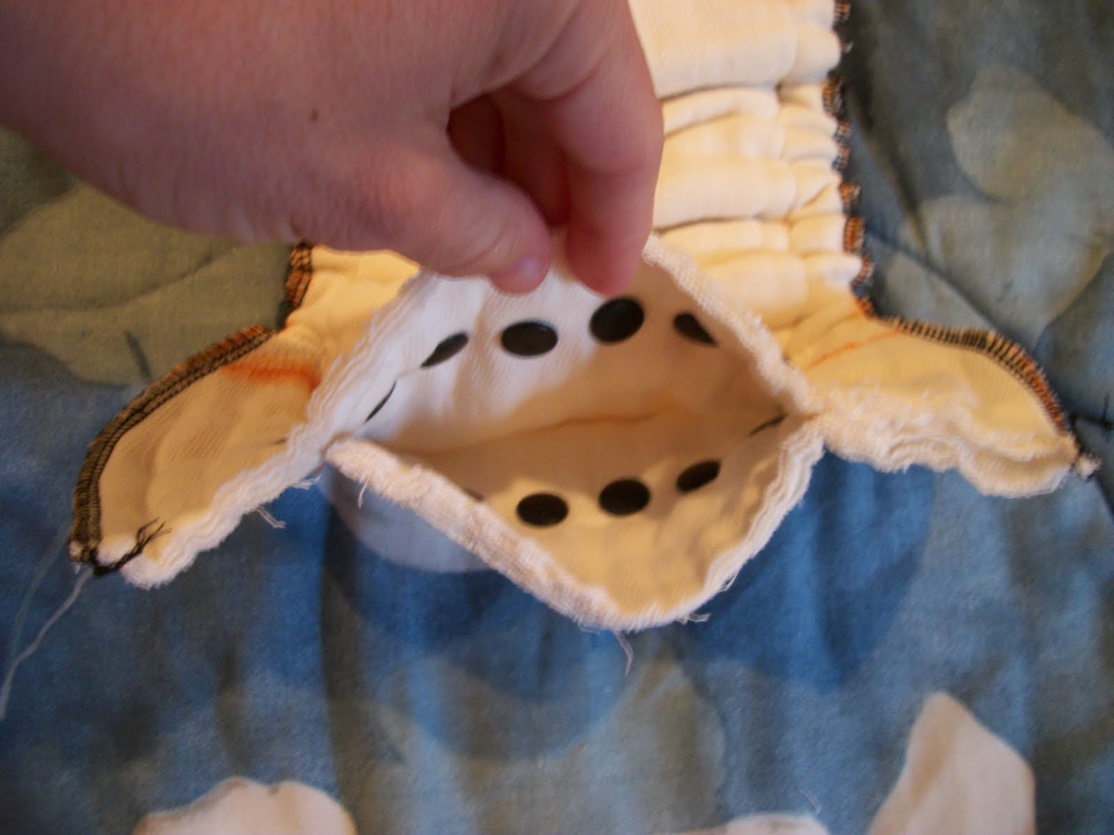 Simple Diaper-Sewing Tutorials: Basic Serged Prefitteds