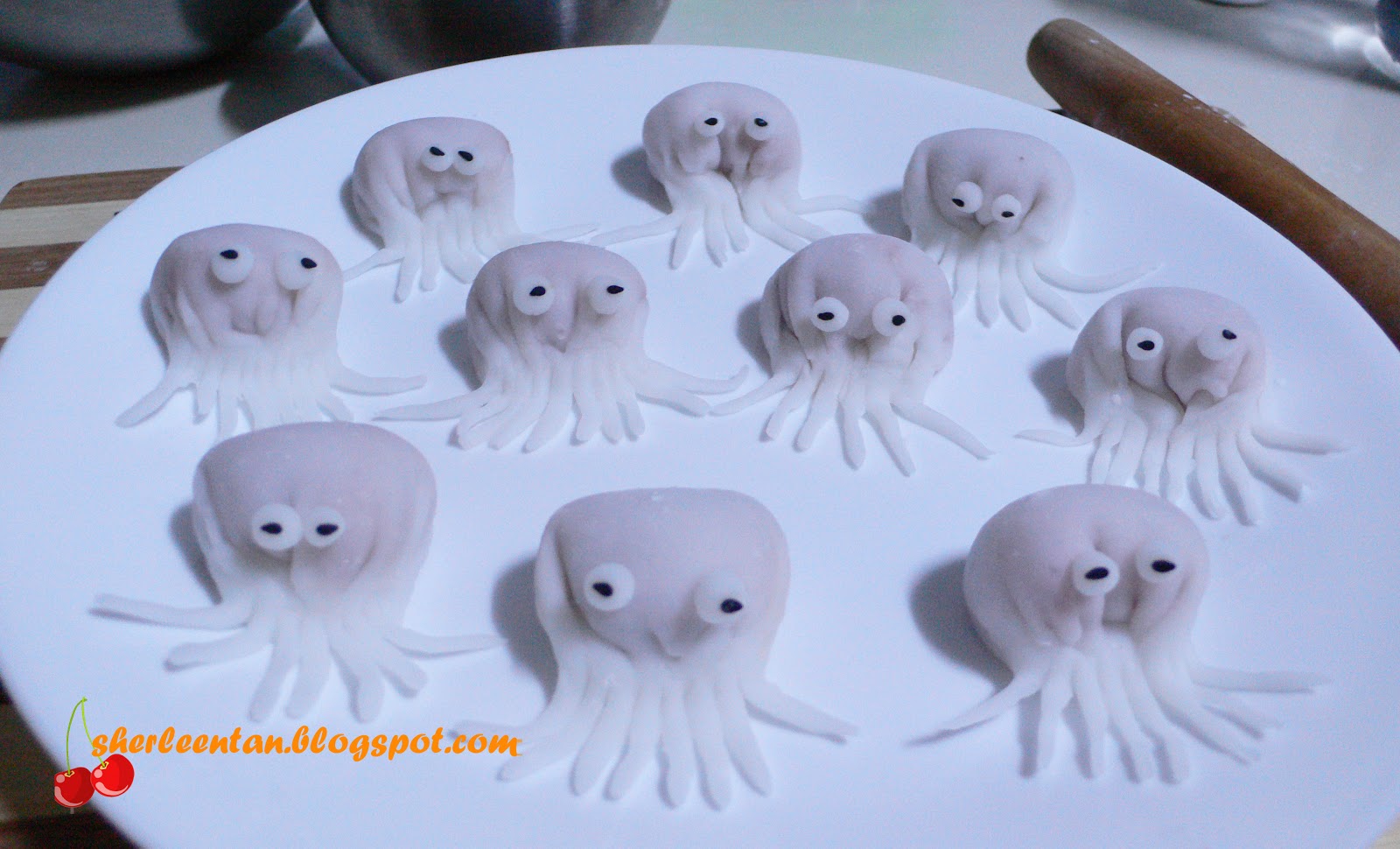 Octopus Prawns Dumpling 鲜虾墨鱼饺 - sherleen handbook