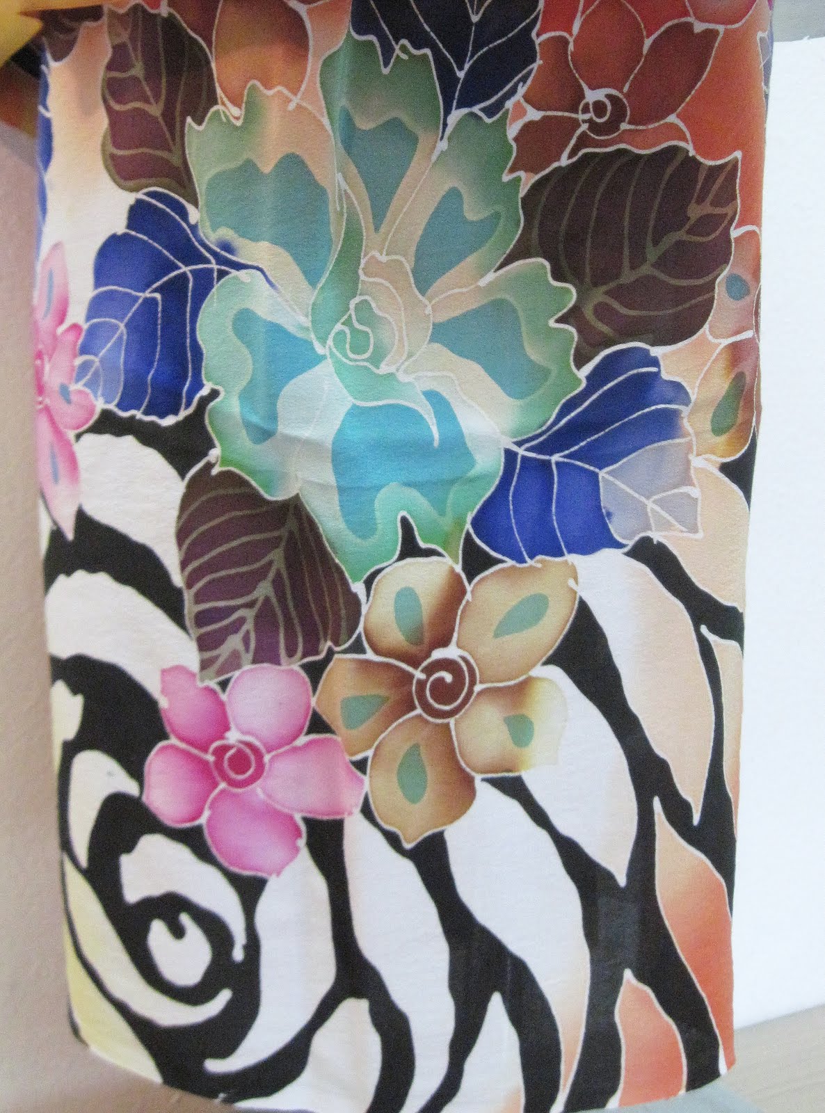 Batik Sutera Crepe Natasha | Silky Batik Sutera Terengganu