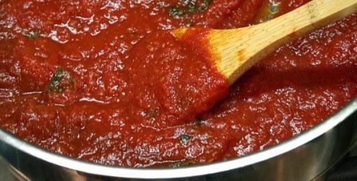 Locksley Lane: Momma Ferraro's Marinara Sauce