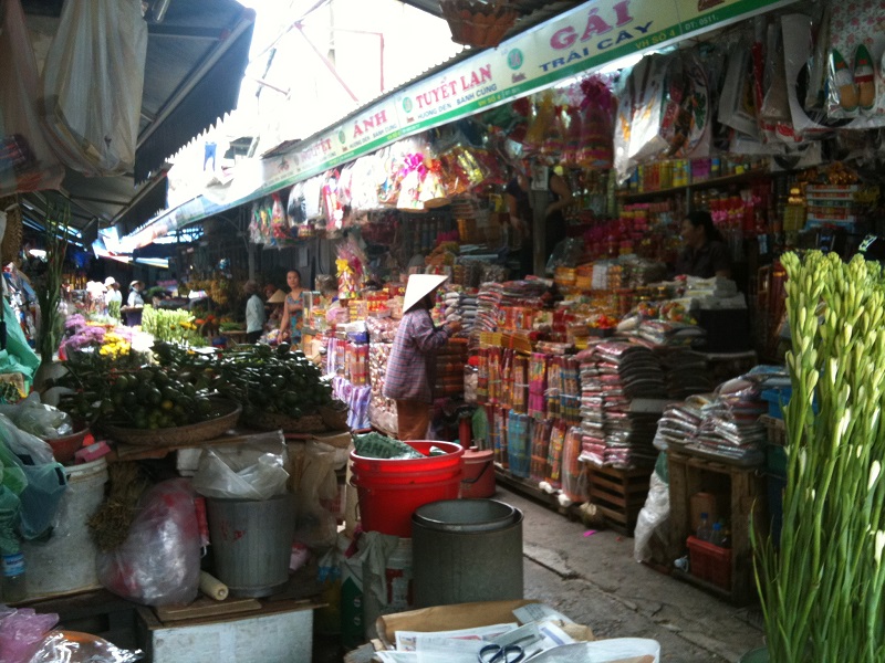 Con Market in Da Nang - A Magnet For Foodies