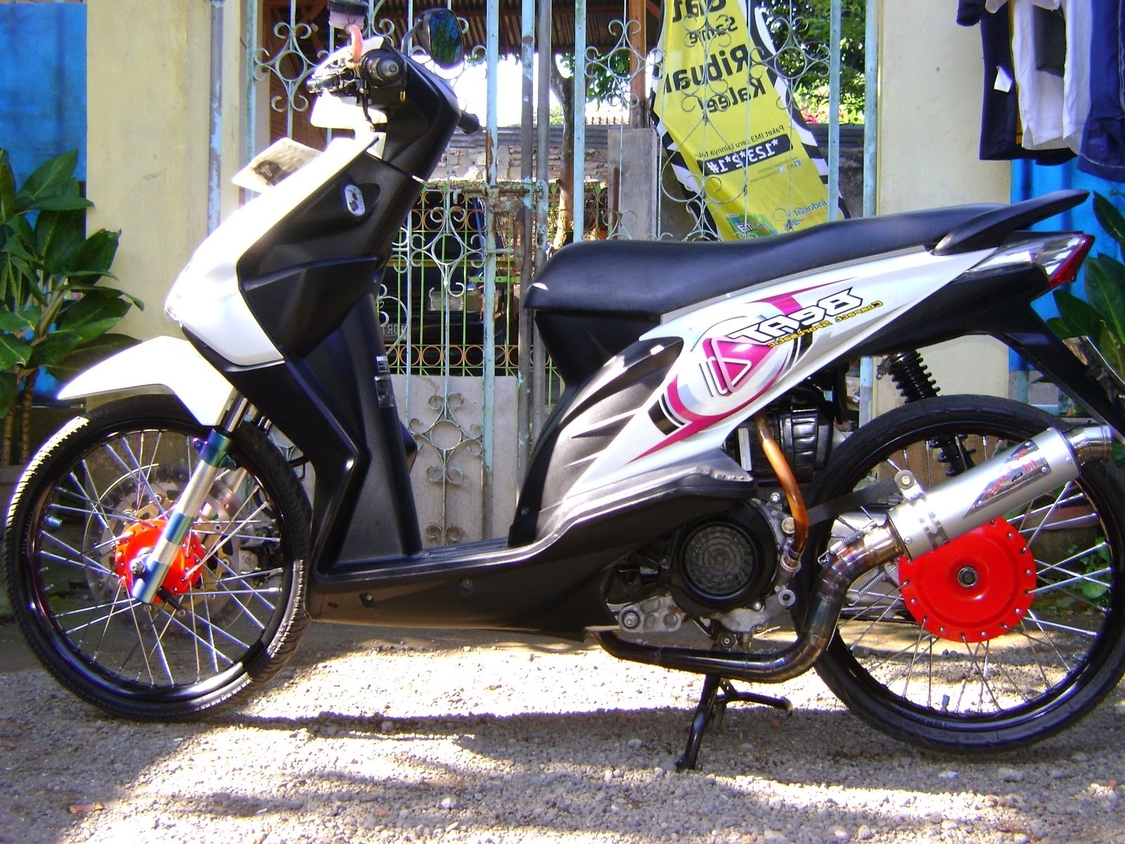 Modifikasi Honda Beat Paling Keren - Cangkir Otomotif