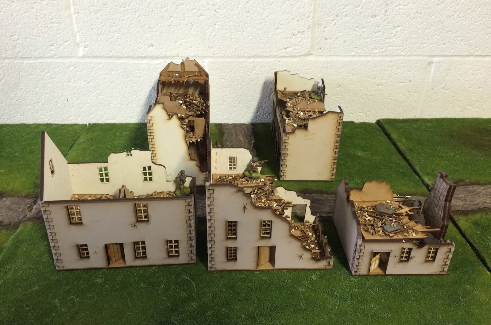 Empires At War Blog: 28mm Normandy Ruins set C