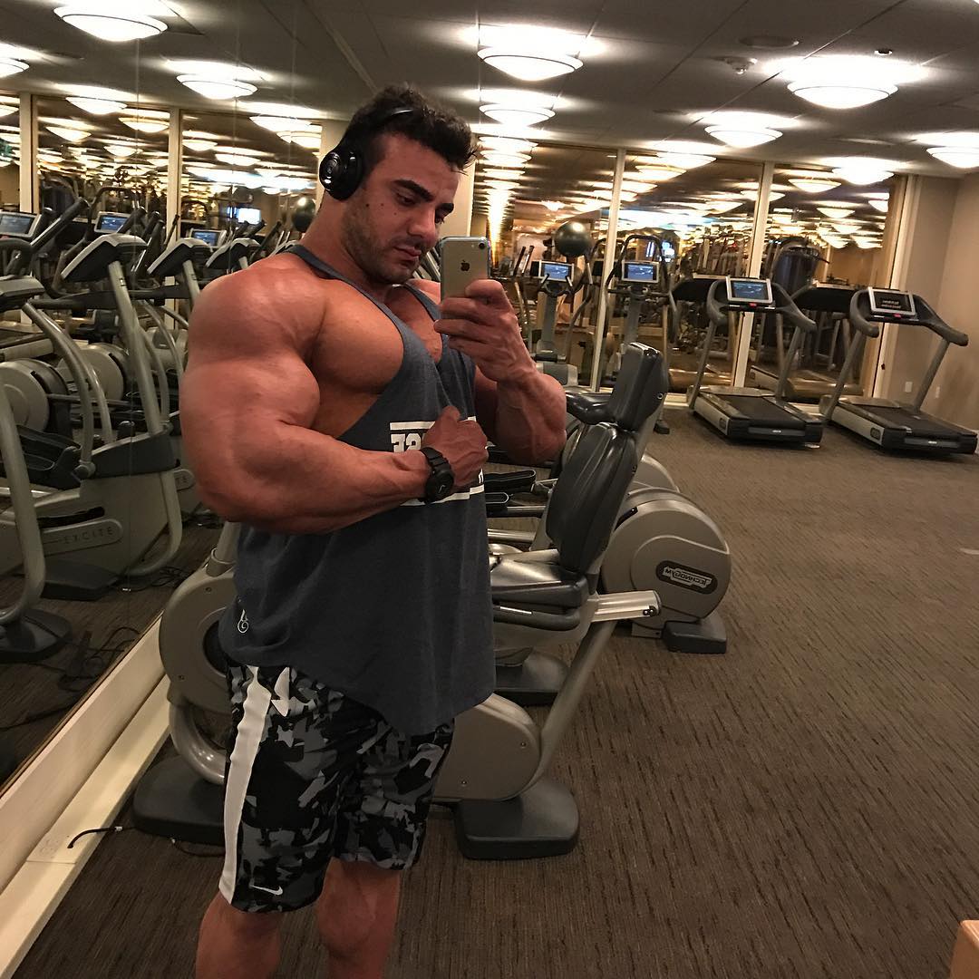 Word wide Bodybuilder Images| Best World WIde Bodybuilders