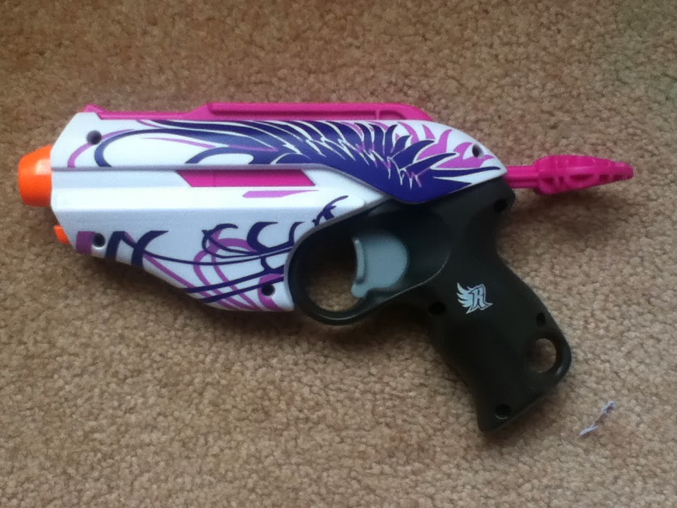 Outback Nerf: Nerf Rebelle Pink Crush Review (20m Aus Grey Trigger)