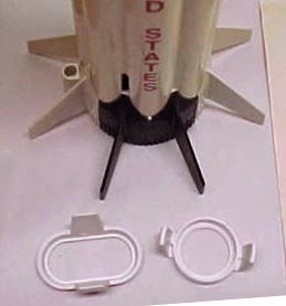 Model Rocket Building: Cox Saturn 1B - Ebay Listing