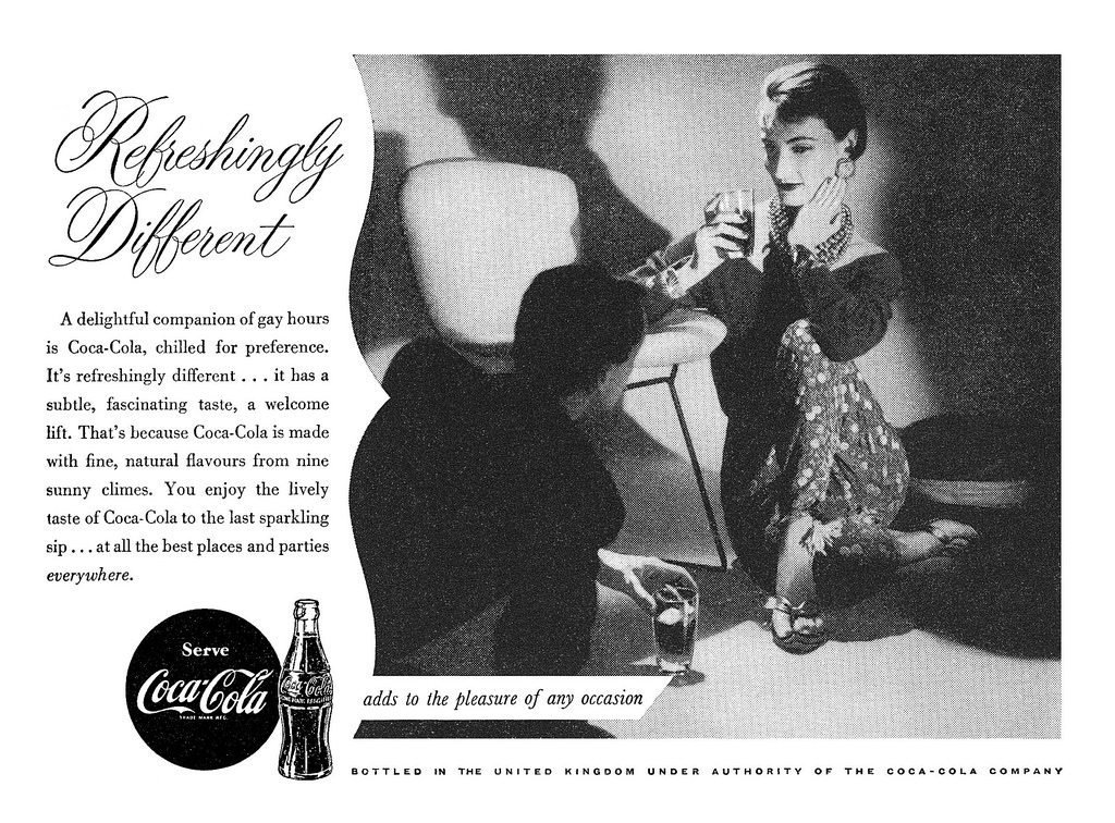 54 Interesting Vintage Pictures of Coca-Cola's Advertising in the Last ...