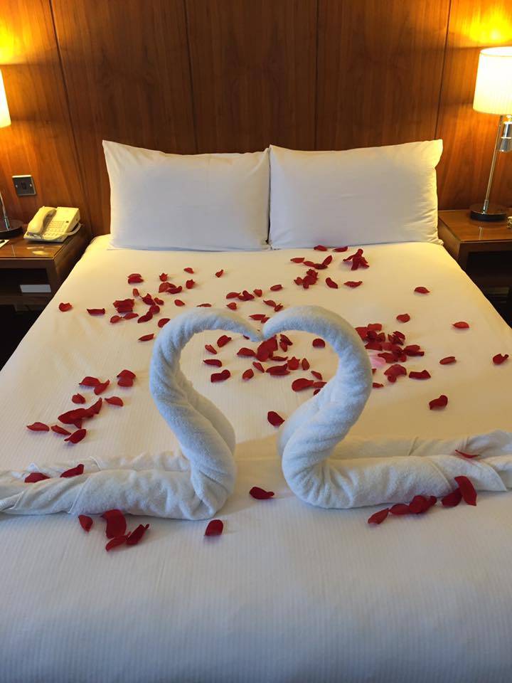 Comedian Oyinbo Princess & Husband Richard Edun On Romantic Vacation As ...