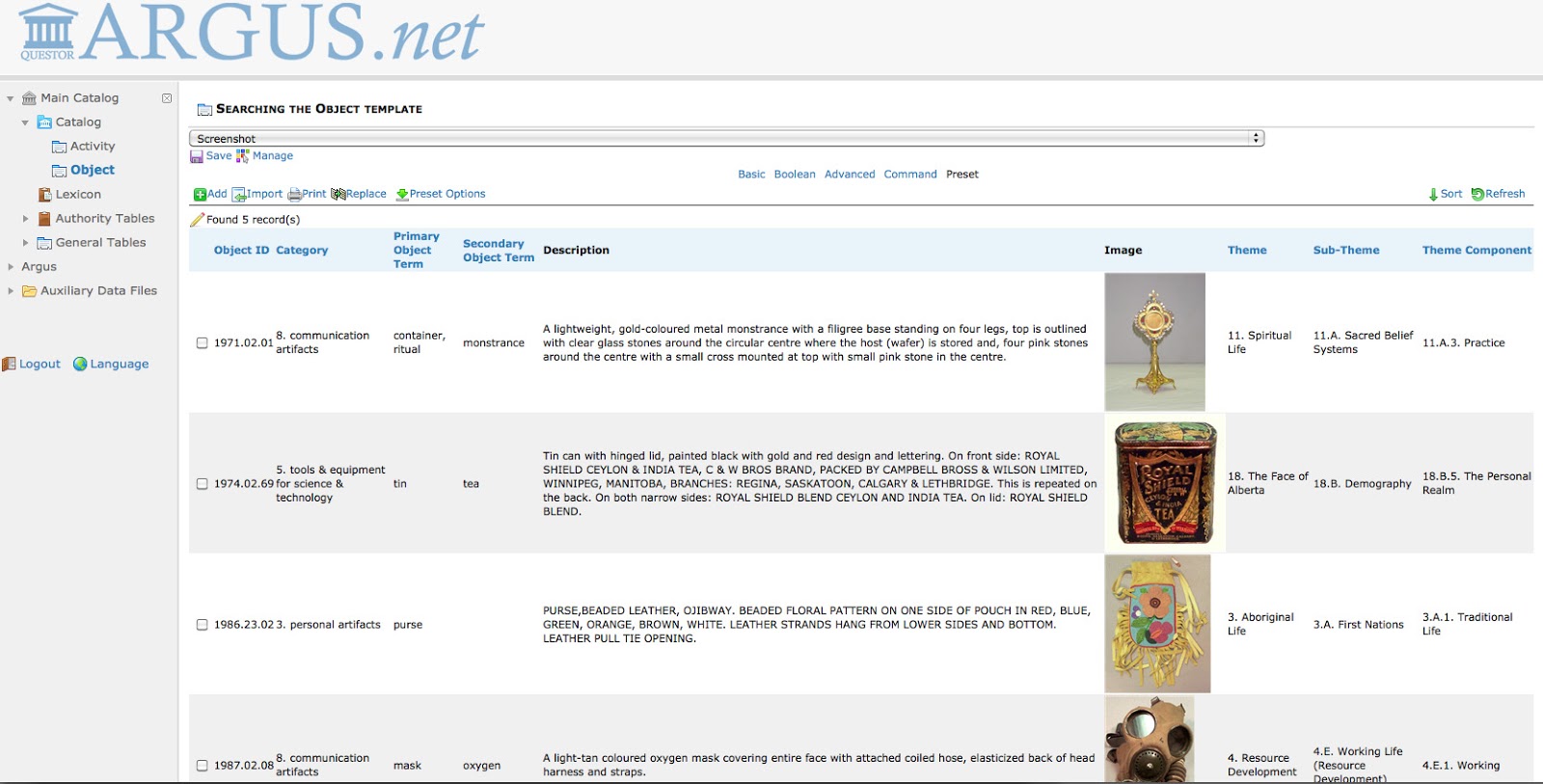 Musée Héritage Museum: April 2014