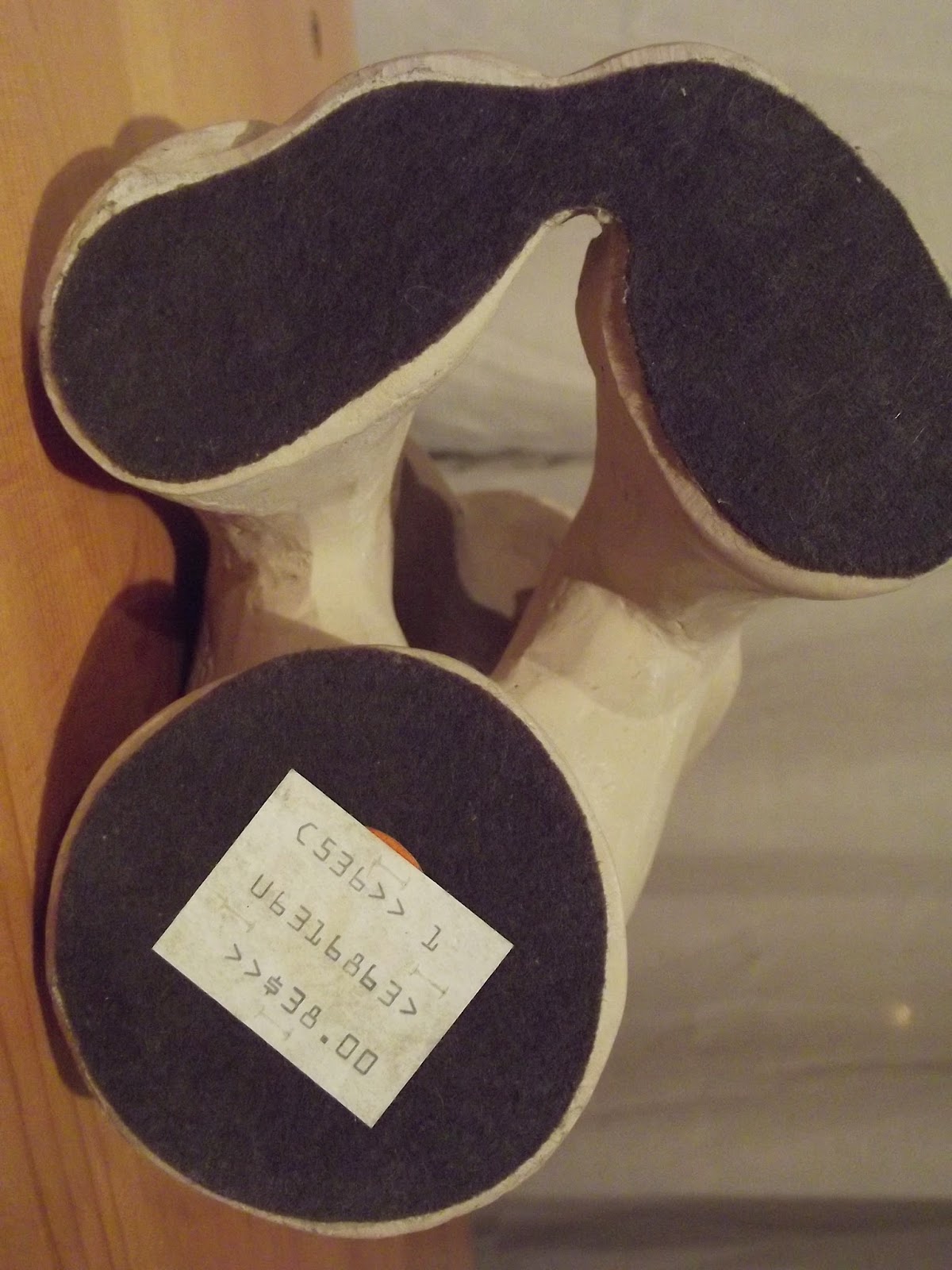 les tapirs c'est nous!: bibelot - Austin Prod. Inc. - Boy Clown ...