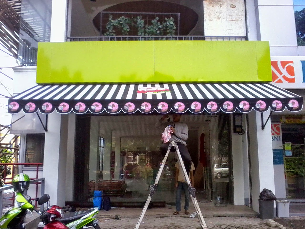 Jasa pasang Kanopi Kain Jakarta awning sunbrella - Jasa Tenda Membrane ...