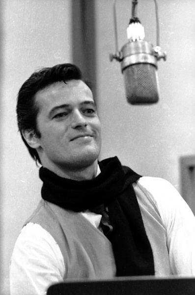 FROM THE VAULTS: Robert Goulet born 26 November 1933