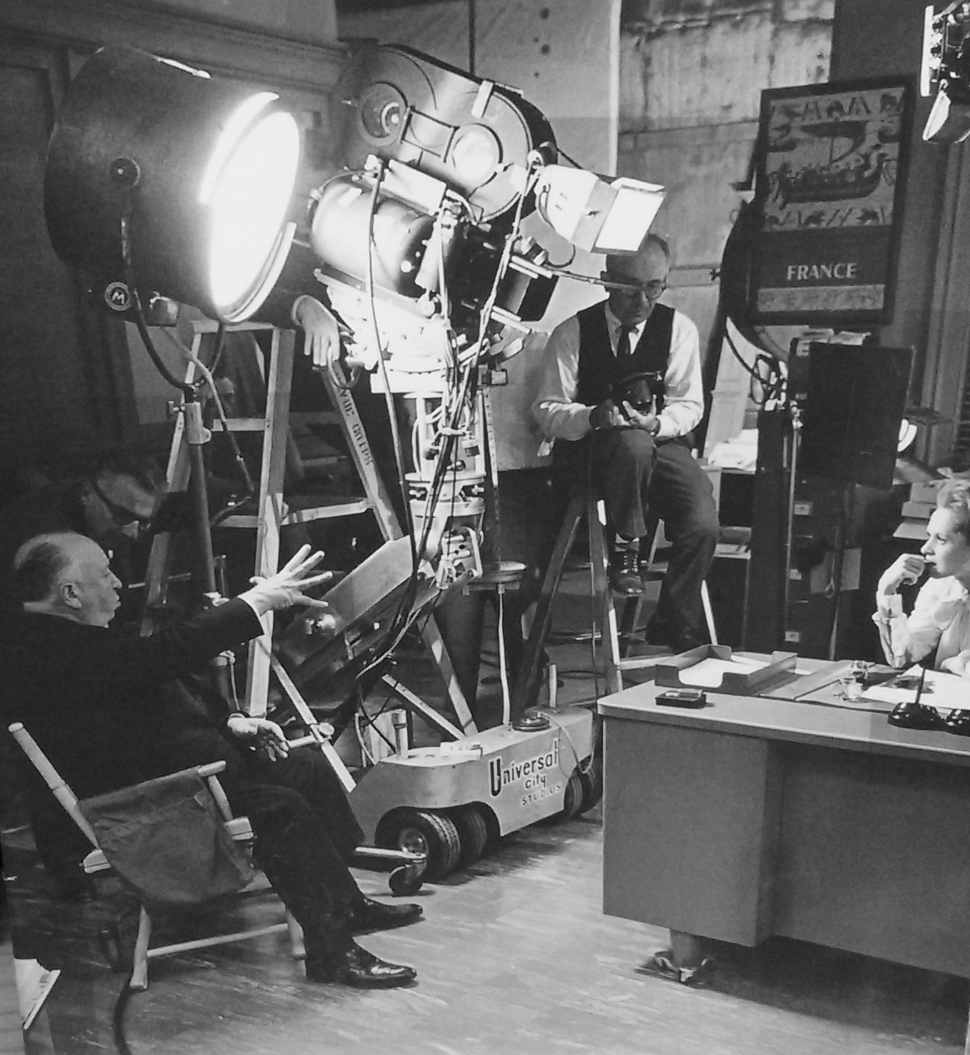 Colortran Mini-Crab Dolly The SarKell Society: The Moviola Crab Dolly