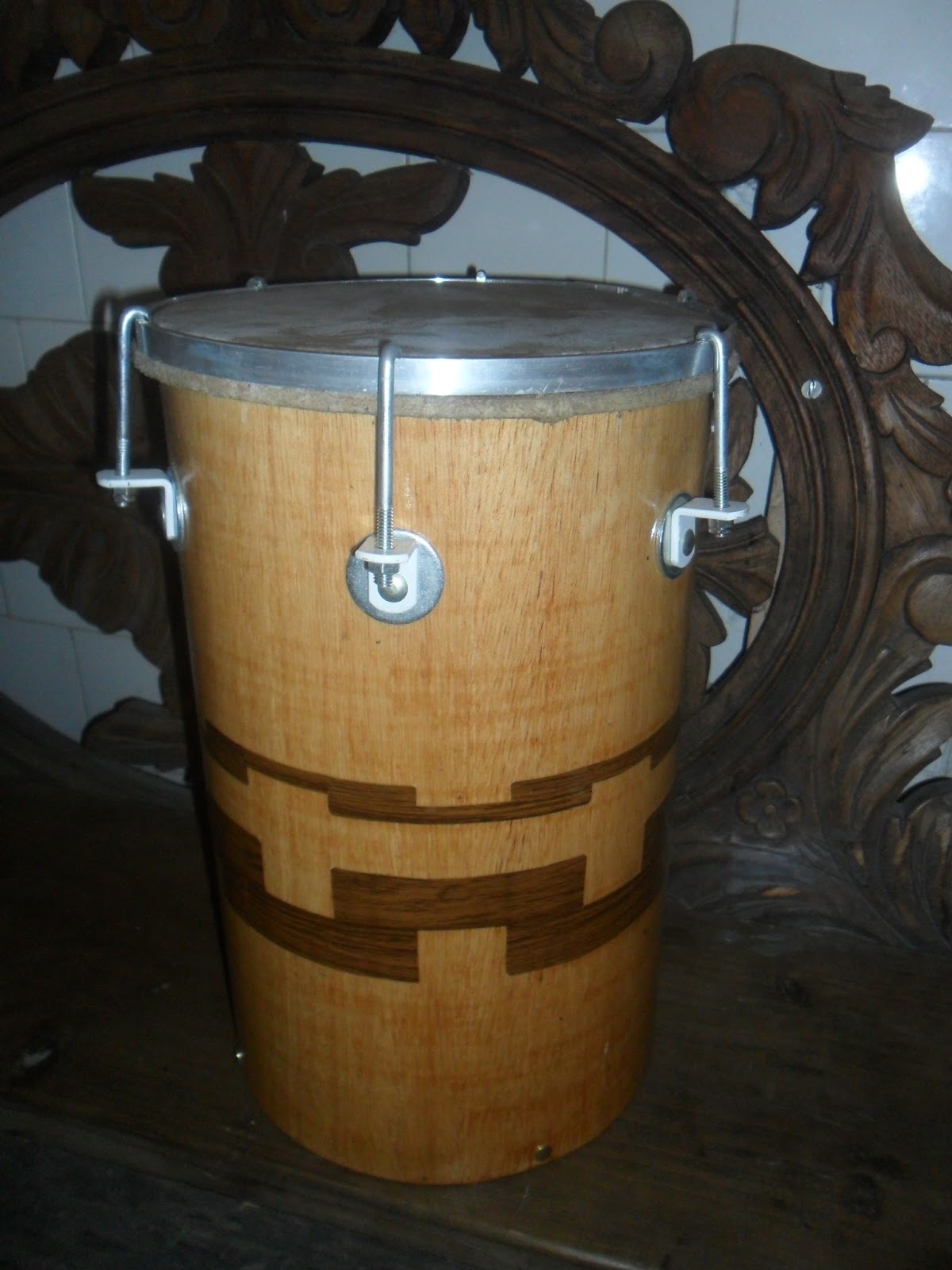 INSTRUMENTOS DE PERCUSSÃO ARTESANAIS :: Cidel Trindade e Orquestra MÃOS ...