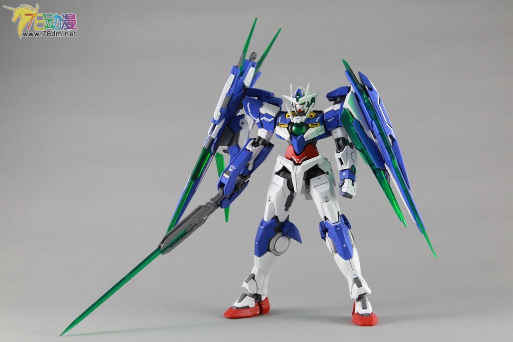 GUNDAM GUY: RG 1/144 00 Qan[T] Full Saber - Customized Build