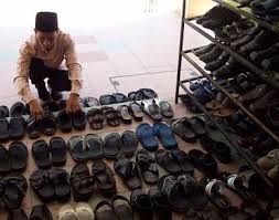 Rijal-Qawiy: Susun selipar itu dakwah