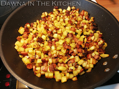 Dawna in the Kitchen