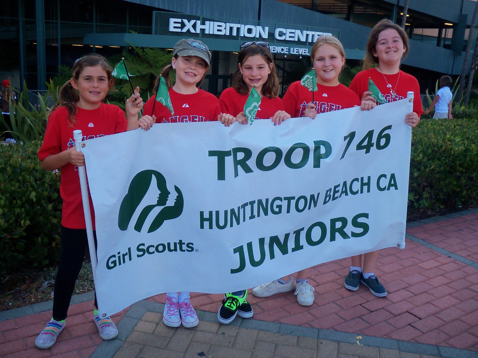 HUNTINGTON BEACH GIRL SCOUT TROOP 746: August 2011