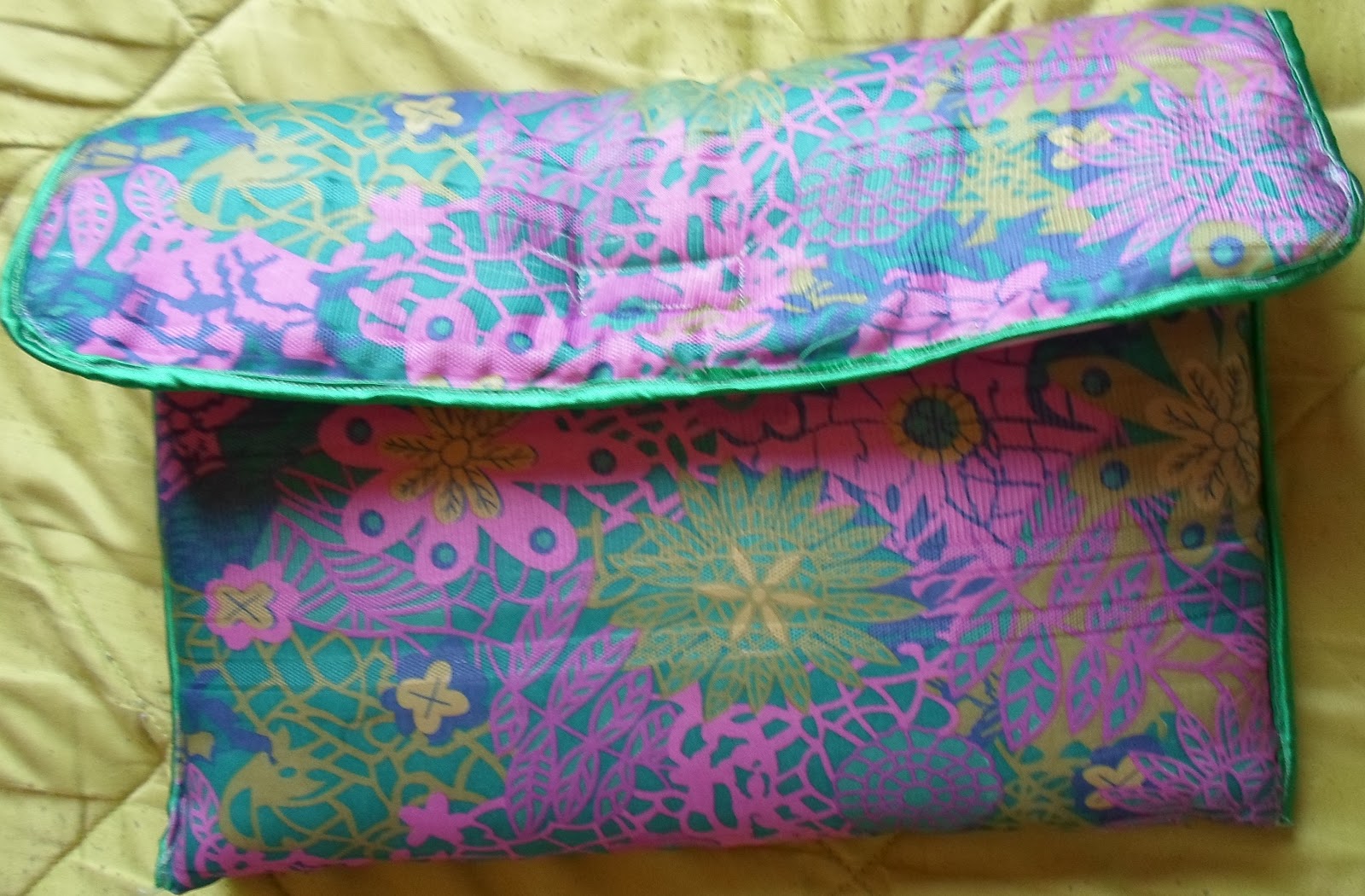 ¿Cómo hacer un forro para Laptop? | Hecho en casa =)