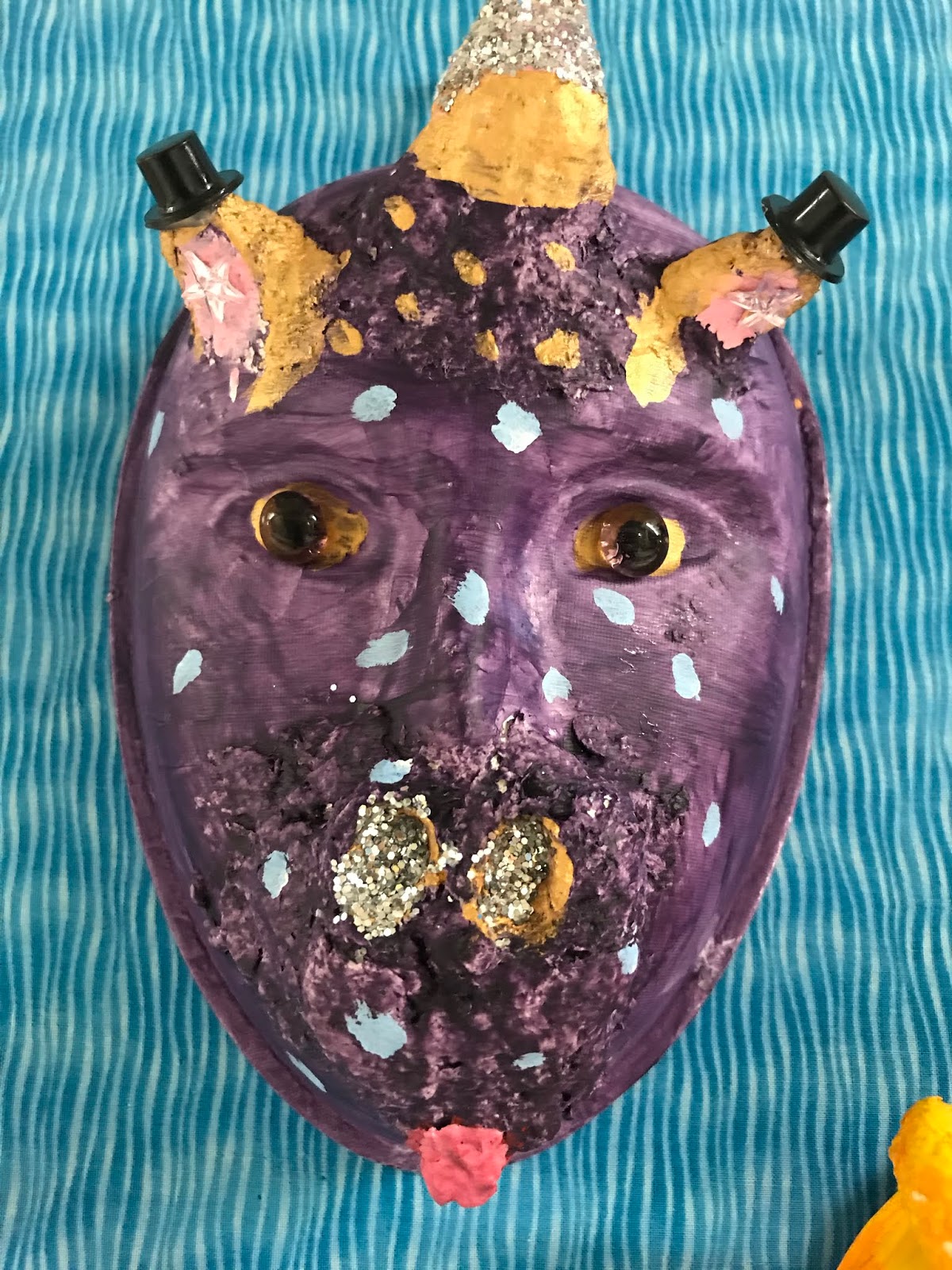 Harrington Art Class, Chelmsford: Grade 4 Masks - Creating Interest ...