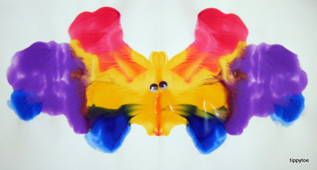 Tippytoe Crafts: Push-Paint Monsters