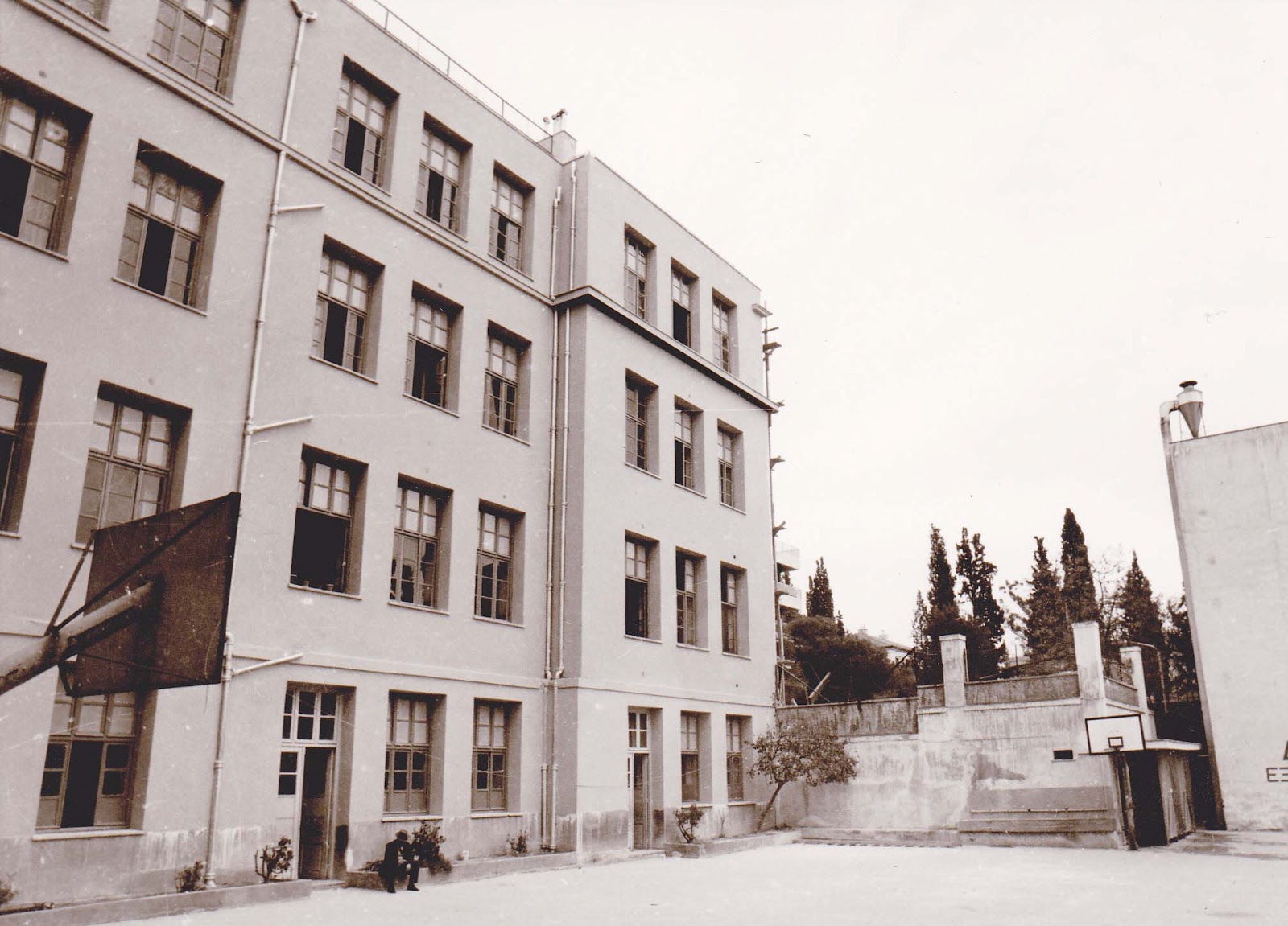Β Γυμνάσιο Θηλέων Αθηνών (Μαράσλειο) Απόφοιτες