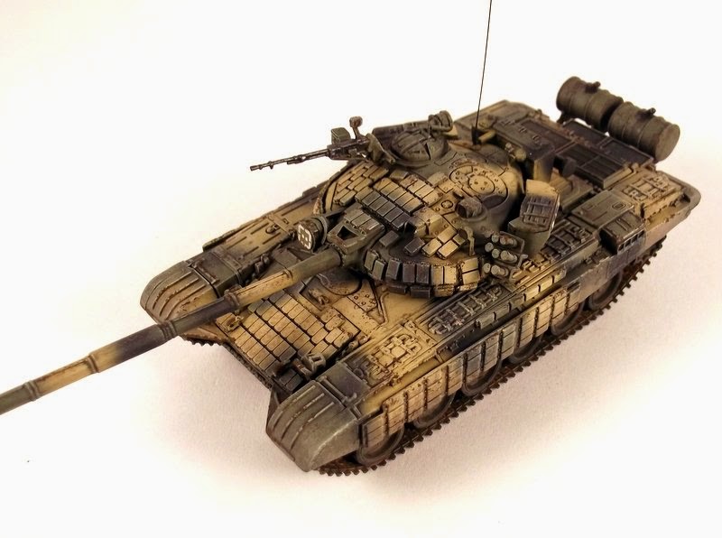 Gulumik Military Models: T-72 B1 WITH ERA 1/72 MODELCOLLECT - GALLERY